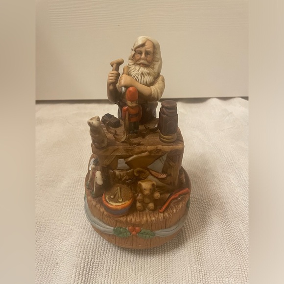 Holiday | Vintage Santa Claus Workbench Spinning Musical Figure Plays ...